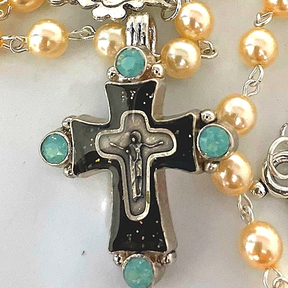 Virgins Saints & Angels | Jewelry | Virgins Saints Angels Pearl Pacific ...